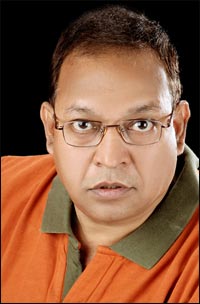Interview With Om Katare : www.MumbaiTheatreGuide.com
